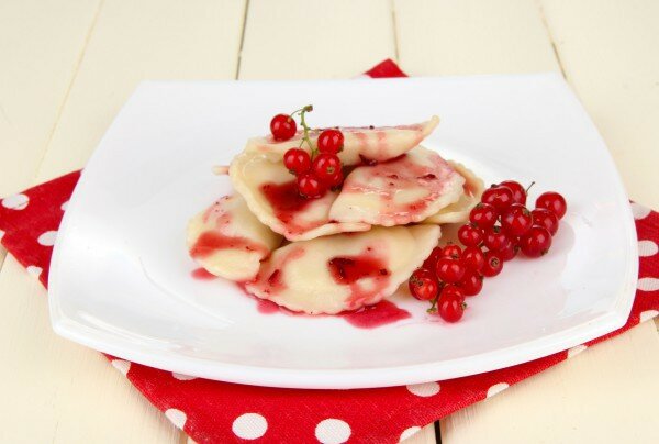 What to cook from red currant: TOP 3 recipes - MustHub