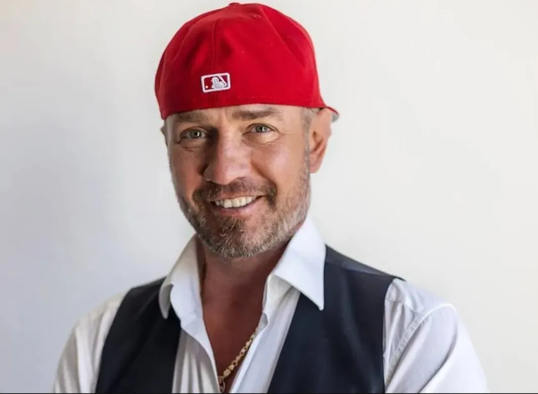 Roman Kostomarov performed on the ice for the first time after ...