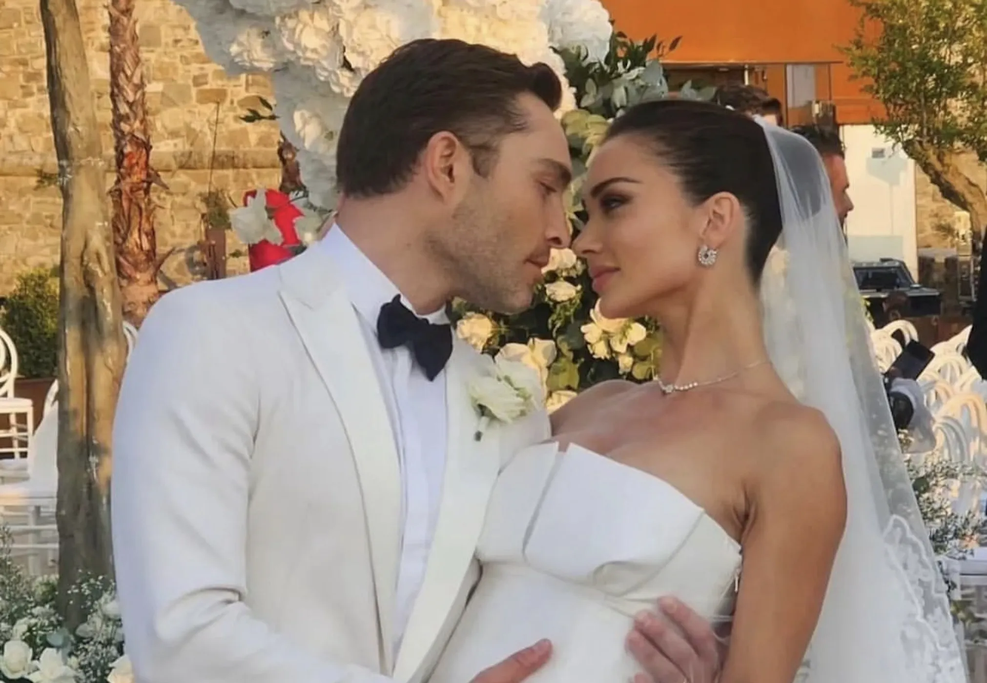 New Photos From Gossip Girl Star Ed Westwick and Amy Jackson's Wedding Have Emerge - MustHub
