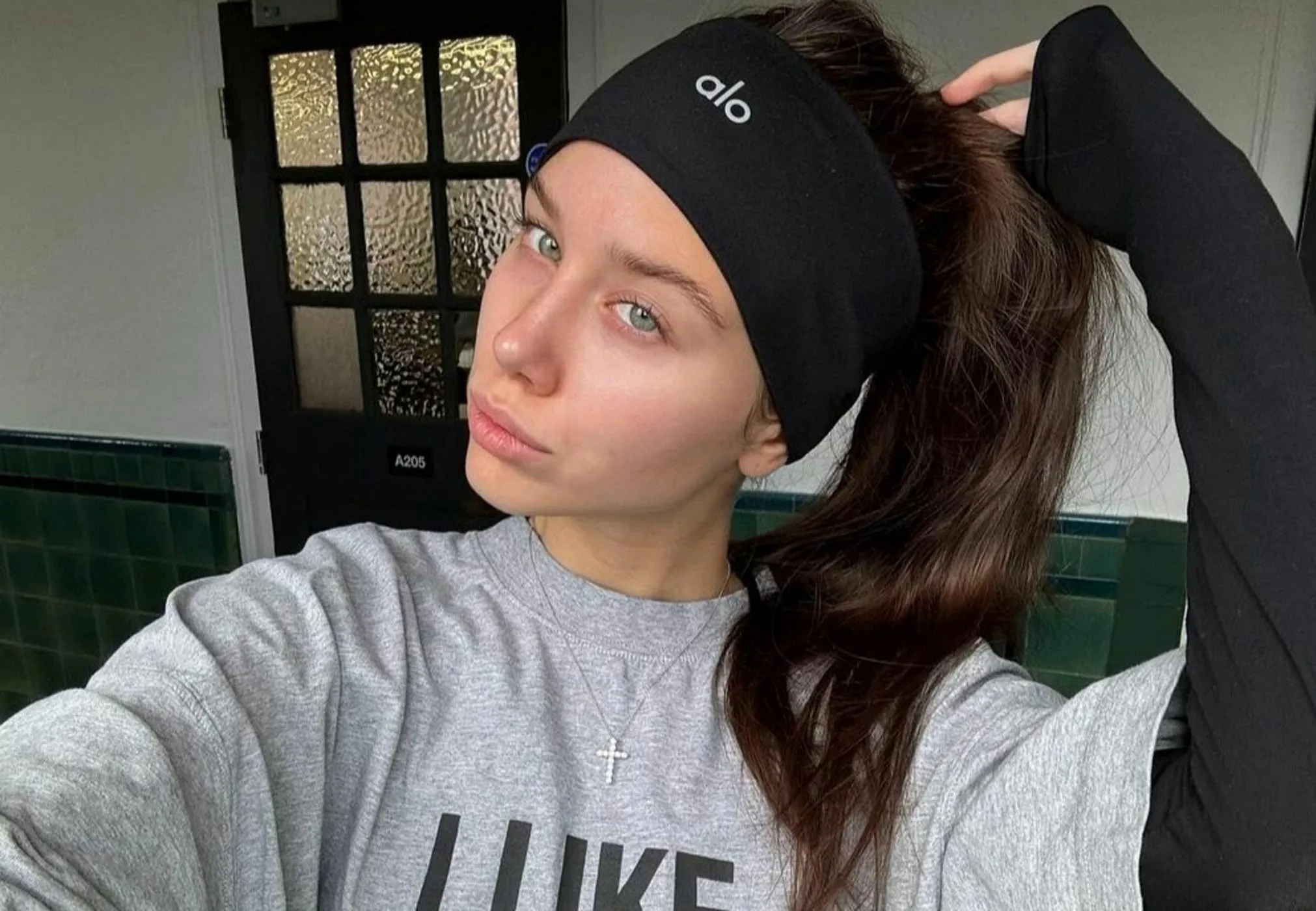 "Visiting is good, but home is better." Grigory Leps' 18-year-old girlfriend reveals what she ...