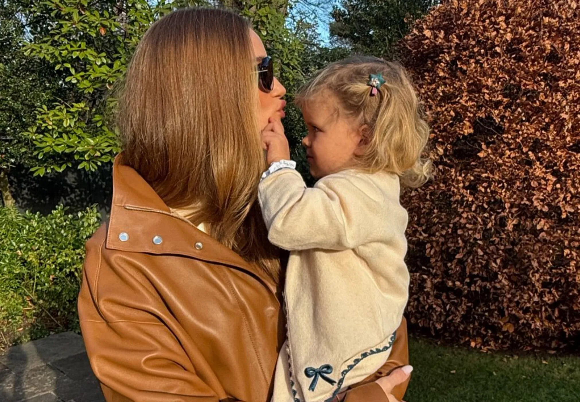 Rosie Huntington-Whiteley shares rare footage of her daughter and ...